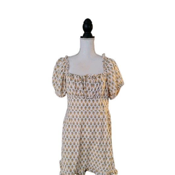 Dizzy Lizzy | Dresses | Dizzy Lizzy Floral Smocked Dress | Poshmark